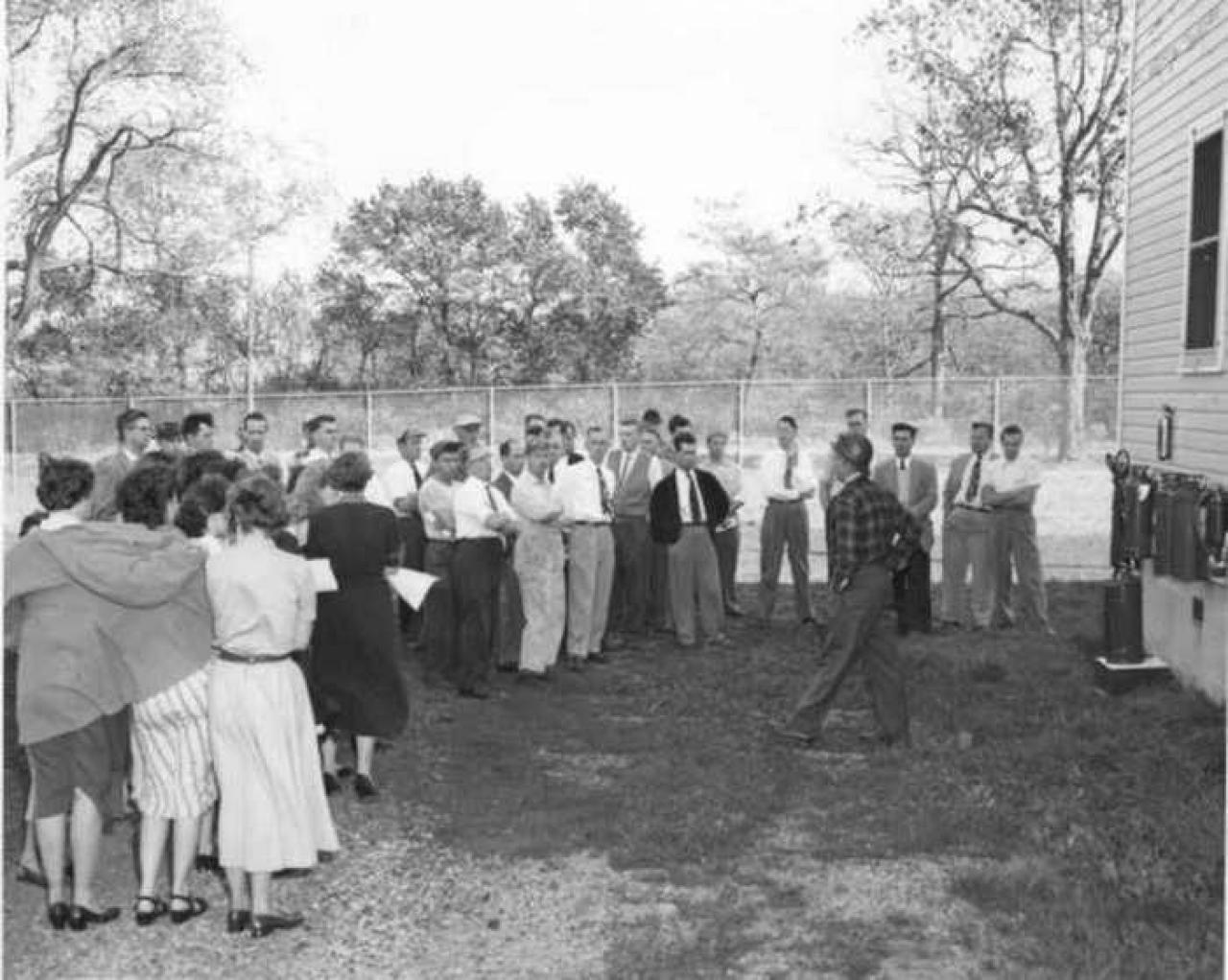 Signs-Of-Cyanamid29.Jpg - 8 Signs Of Cyanamid - Ominous