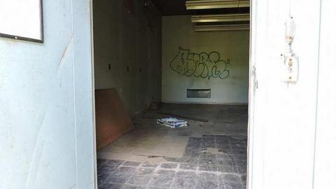 Creepy-Warehouse8.Jpg - Warehouse - Ominous